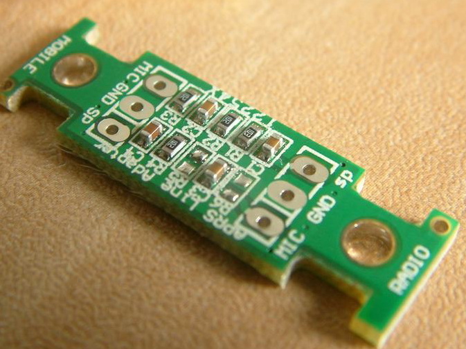 DIY APRS UV-5R 連接手機線 – kenlau.org